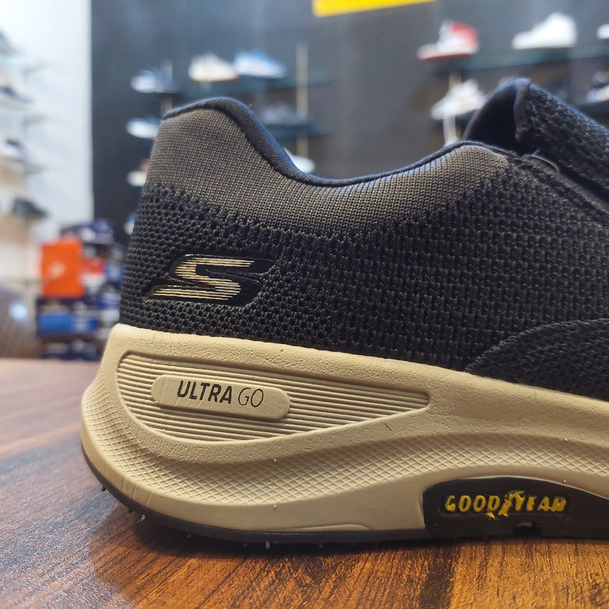 Sketcher Arch Fit Motley - Vaseo "Navy" – Ohpairpk